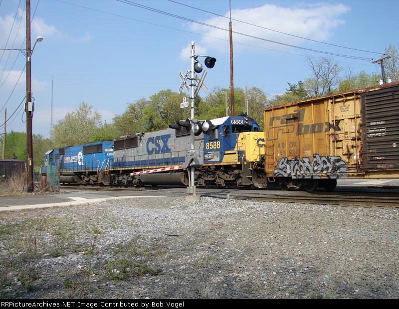 CSX 8588